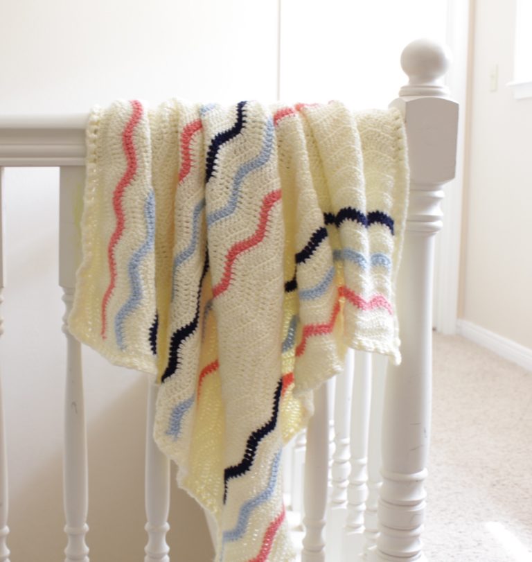 Crochet Simple Ripple Blanket - Daisy Farm Crafts