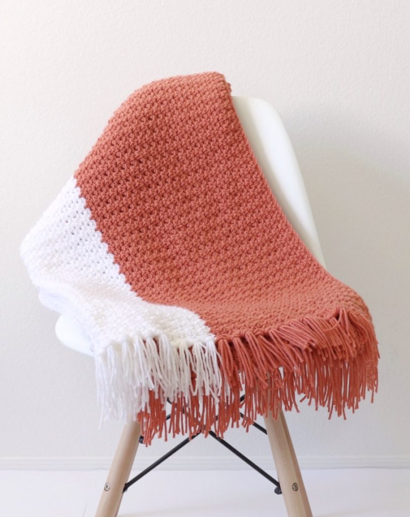 20 Cozy Crochet Throws - Daisy Farm Crafts