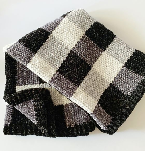 20 Crochet Gingham Blanket Patterns - Daisy Farm Crafts