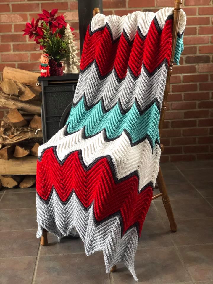 Chevron Blankets by Laurie Richardson - Daisy Farm Crafts