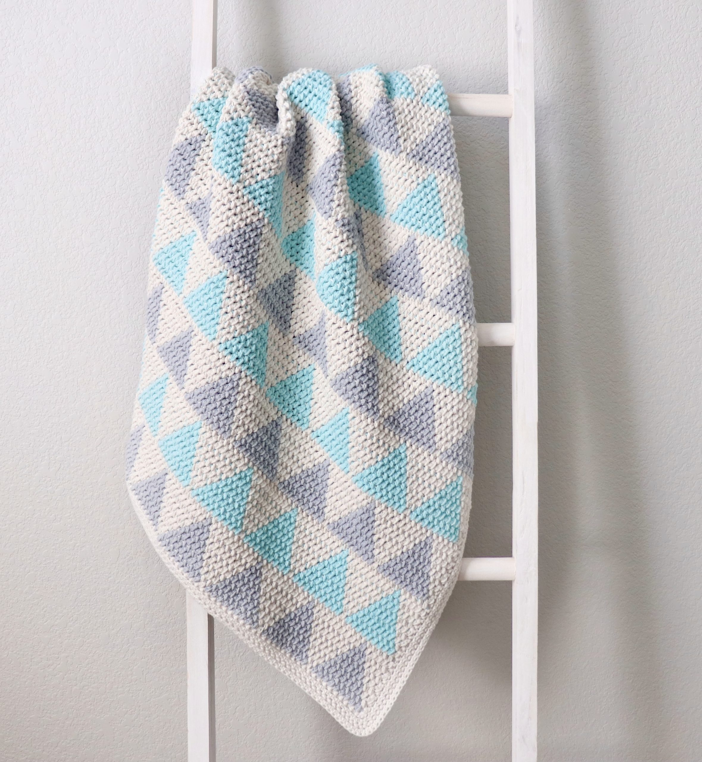 Crochet Bundle Up Triangles Blanket - Daisy Farm Crafts
