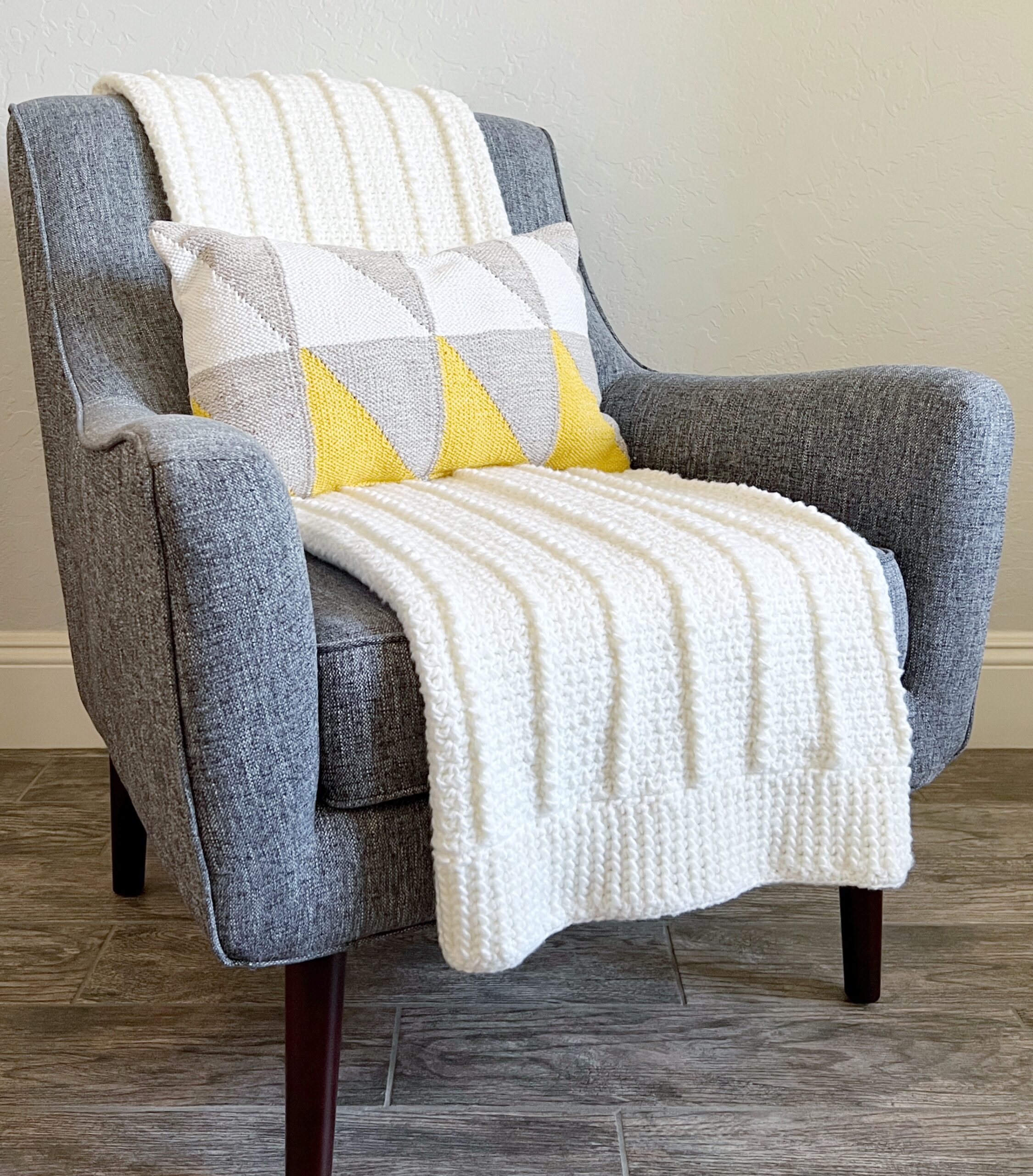 Crochet Mesh and Ribbed Stitch Throw - Daisy Farm Crafts