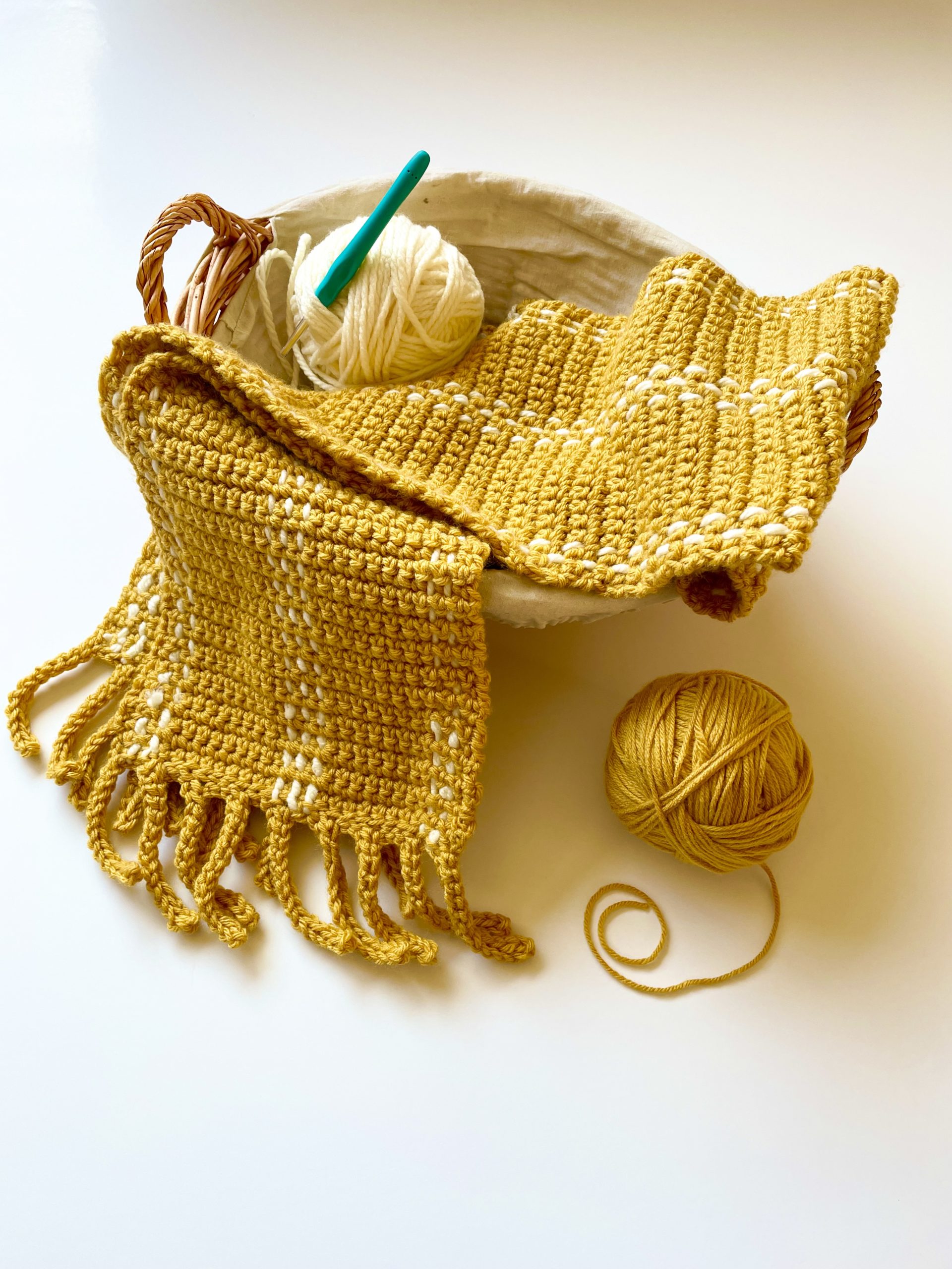 Single Crochet Weave Scarf by Sugar Joye - Daisy Farm Crafts