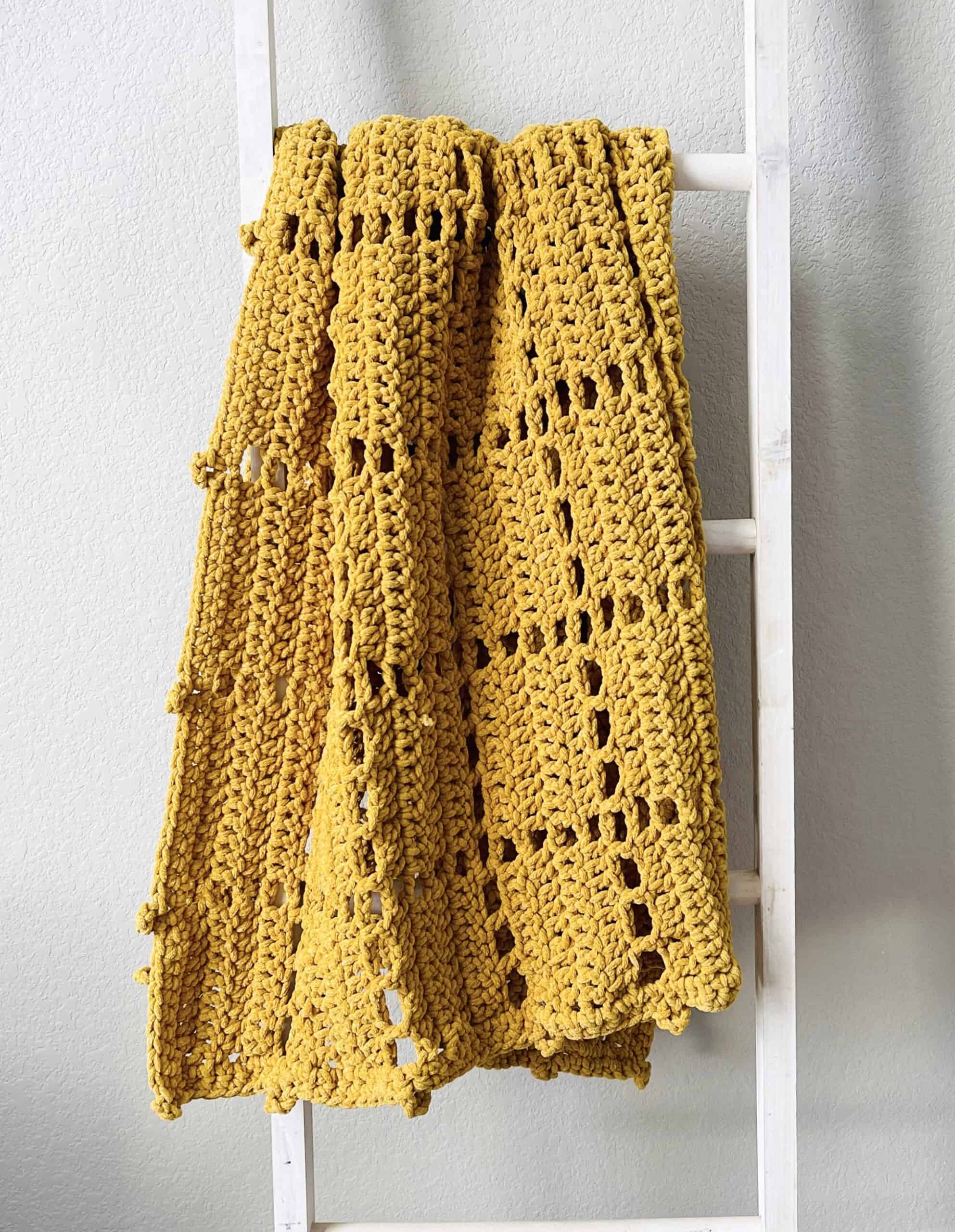 Crochet Maggie's Windowpane Throw - Daisy Farm Crafts