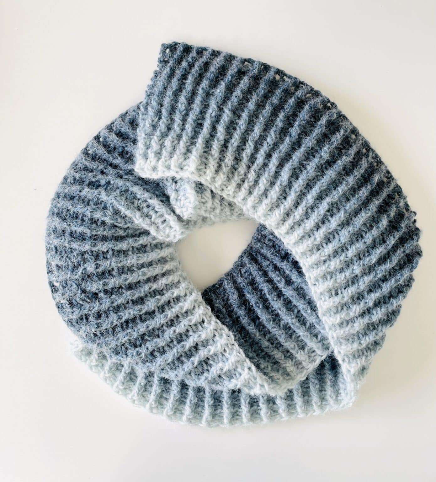 Crochet Ombre Ribbed Scarf - Daisy Farm Crafts