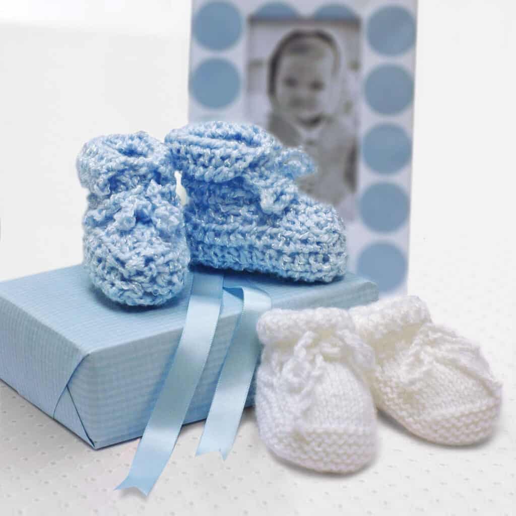 Crochet Baby Bootie Round Up - Daisy Farm Crafts