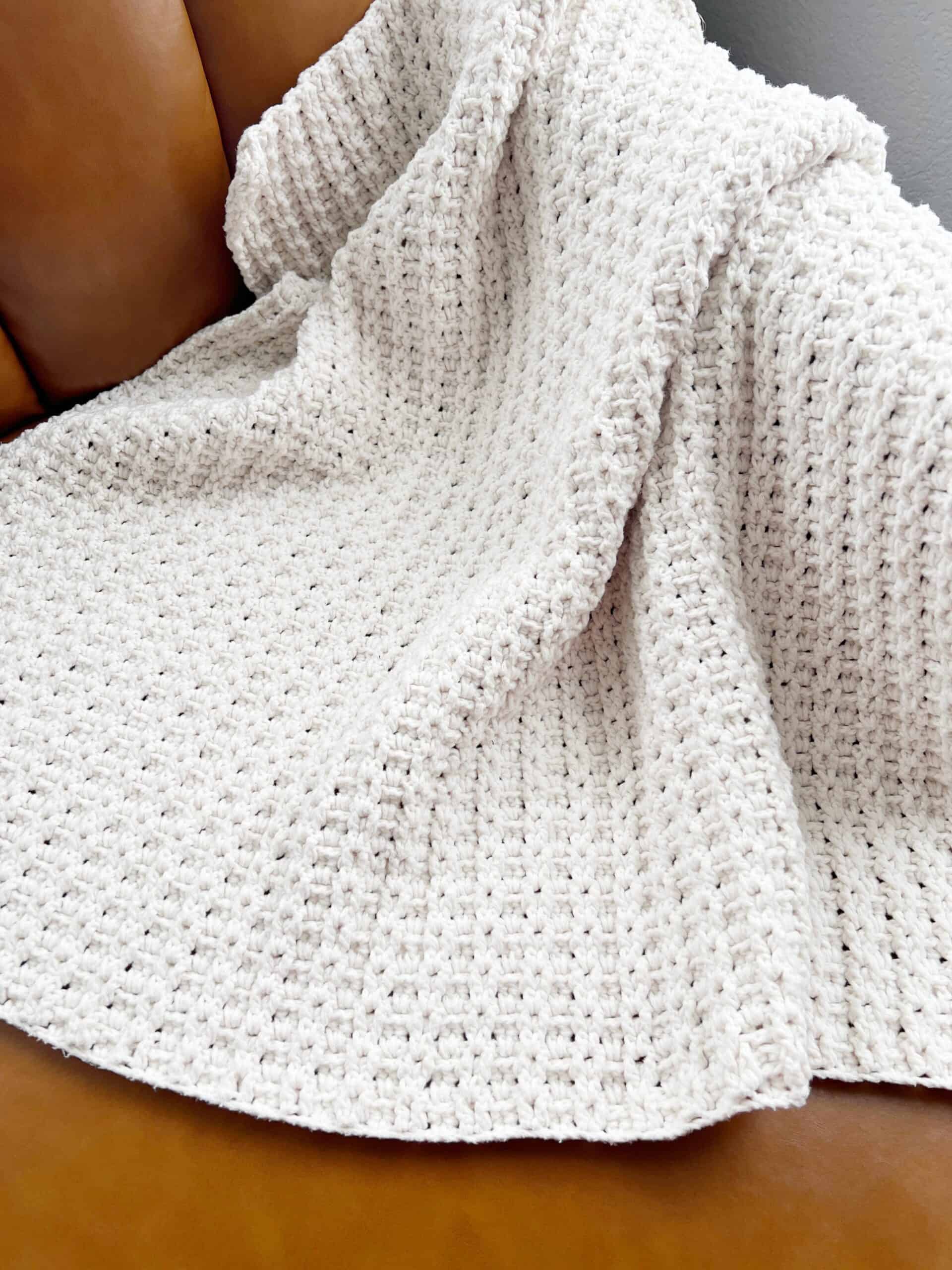 Crochet Ribbed V-Stitch Blanket in Bernat Bundle Up - Daisy Farm Crafts