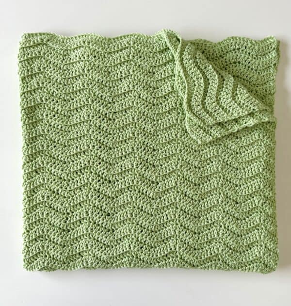 Crochet Back Loop Simple Ripple Baby Blanket - Daisy Farm Crafts