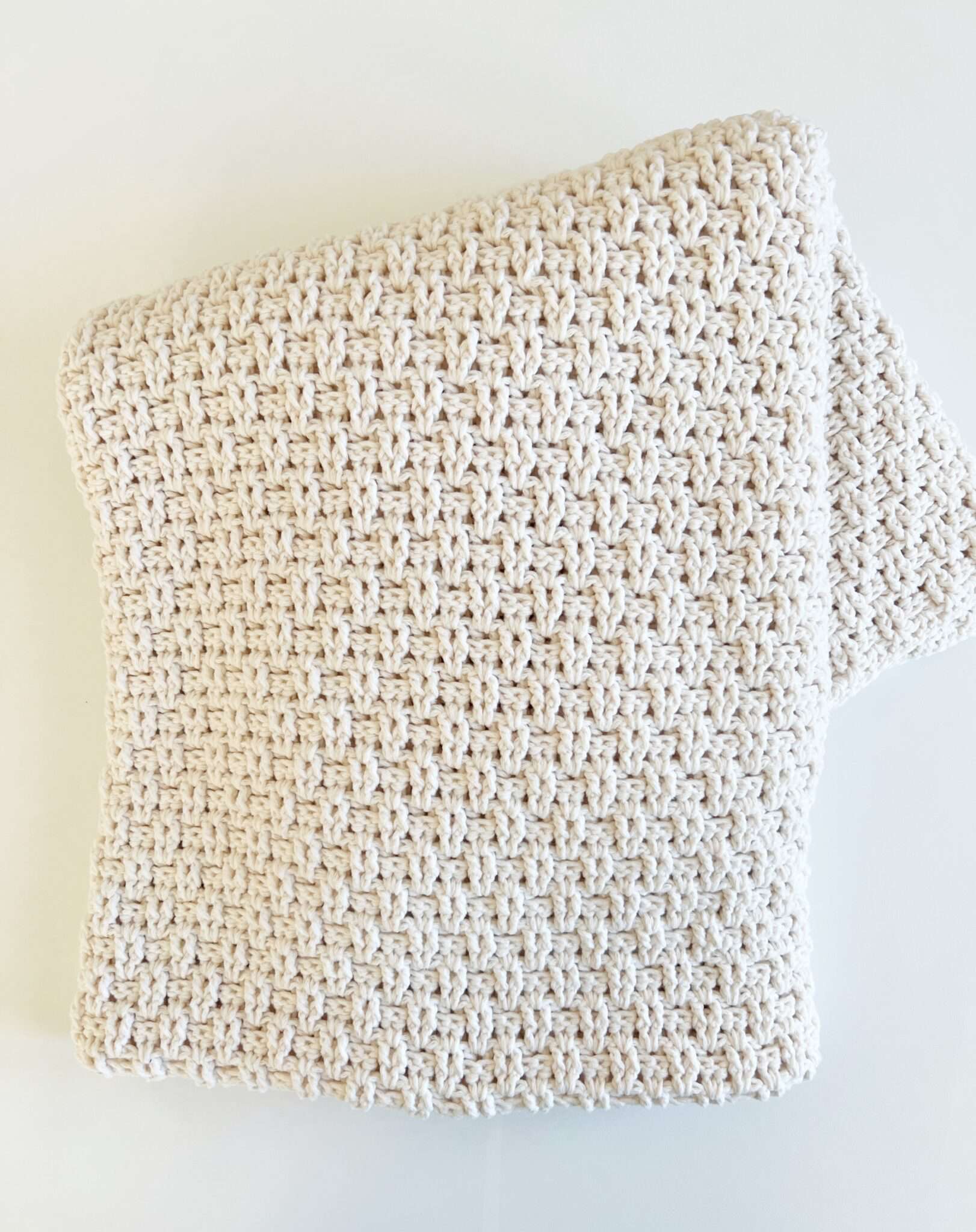 Eleanor's Crochet Wedding Blanket - Daisy Farm Crafts