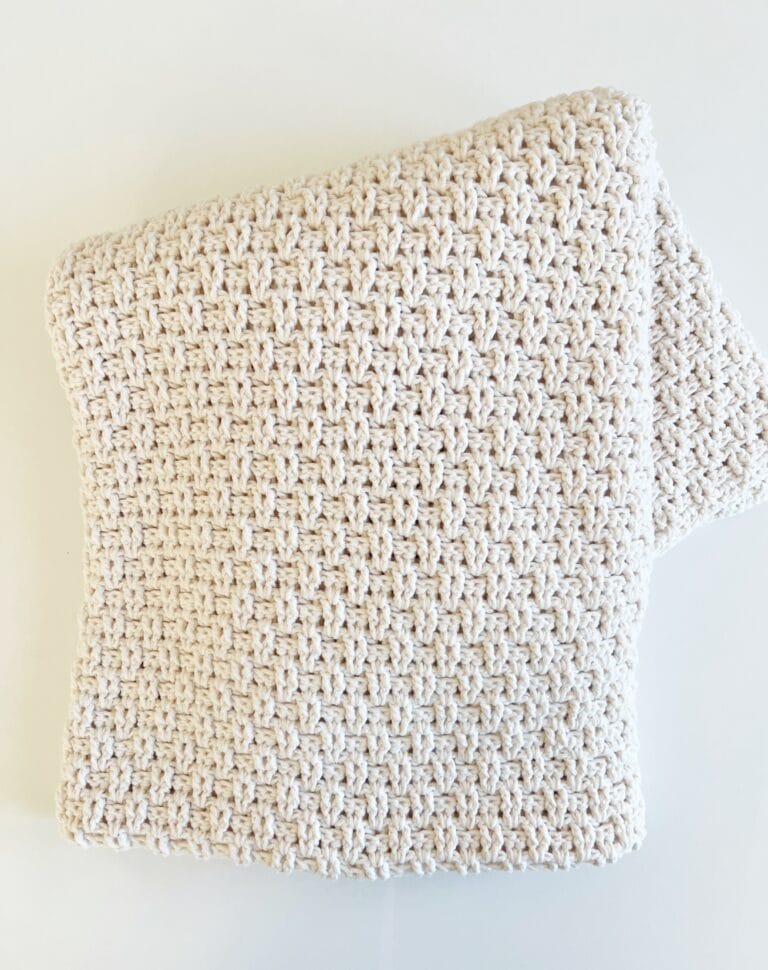 Eleanor's Crochet Wedding Blanket - Daisy Farm Crafts